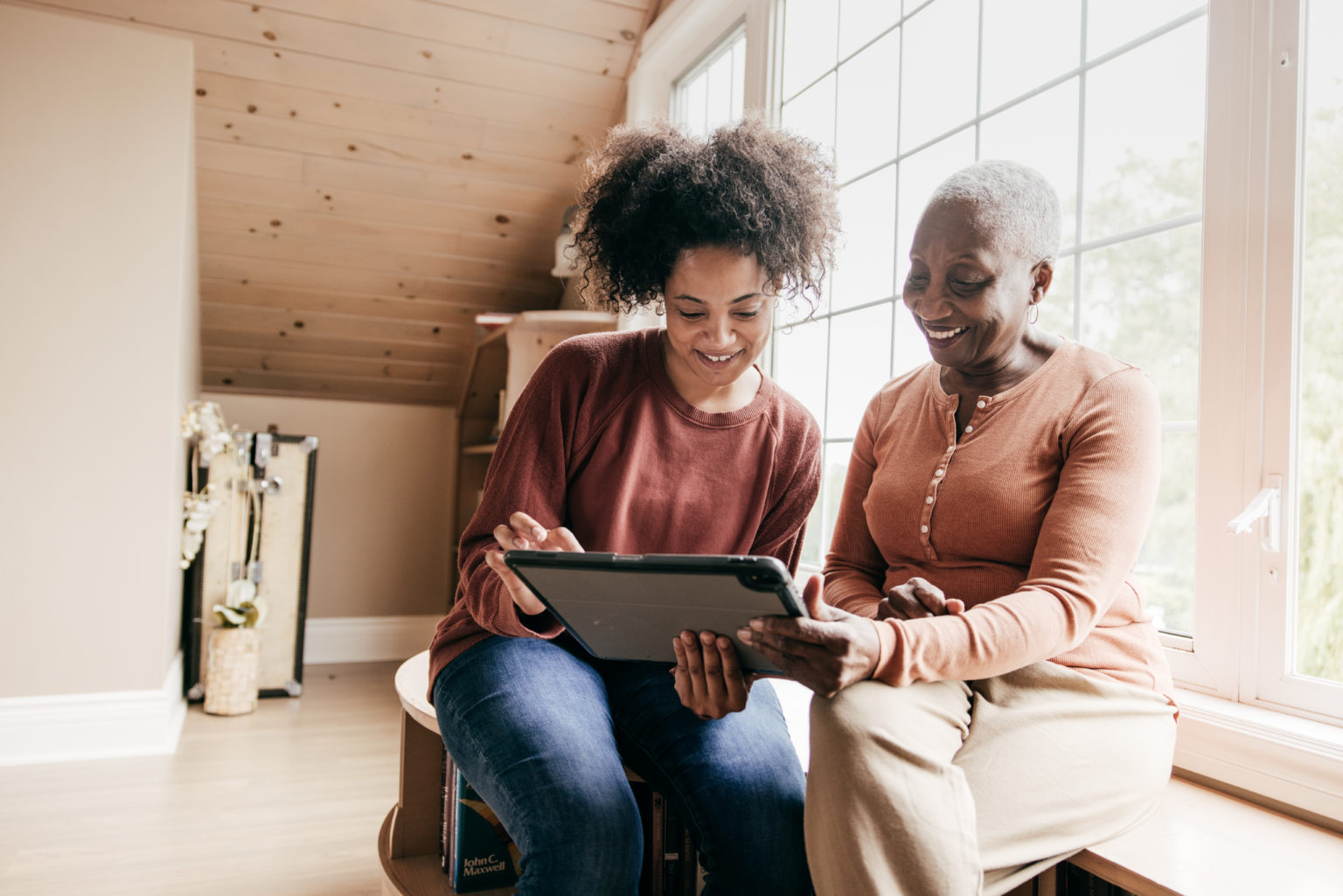 5 Tips for Long Distance Care Givers - Frontier Senior Living
