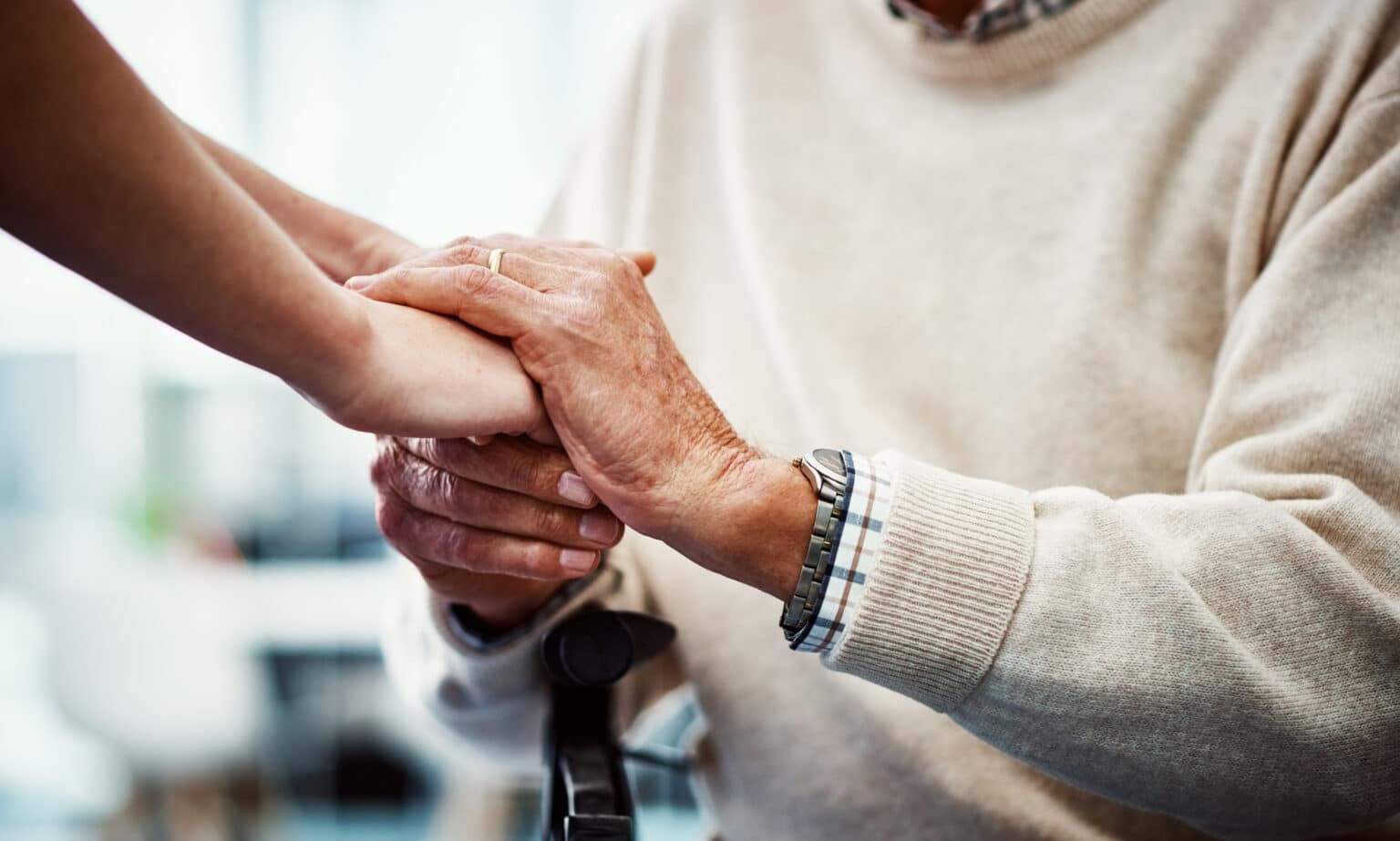 5 Tips for Coping with Aging Parents - Frontier Senior Living