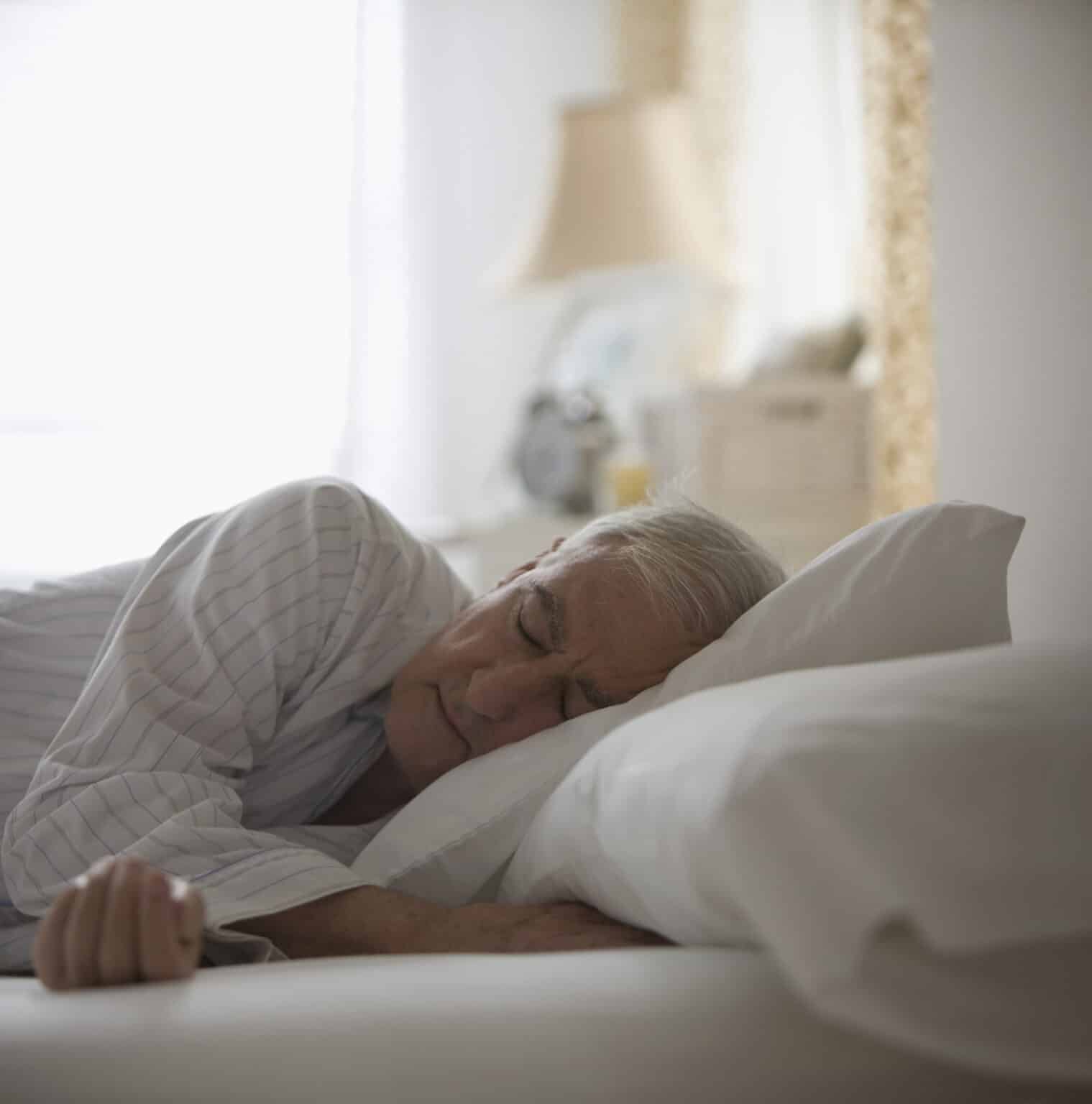 Brain Fog & Seniors: Symptoms & Treatment - Frontier Senior Living