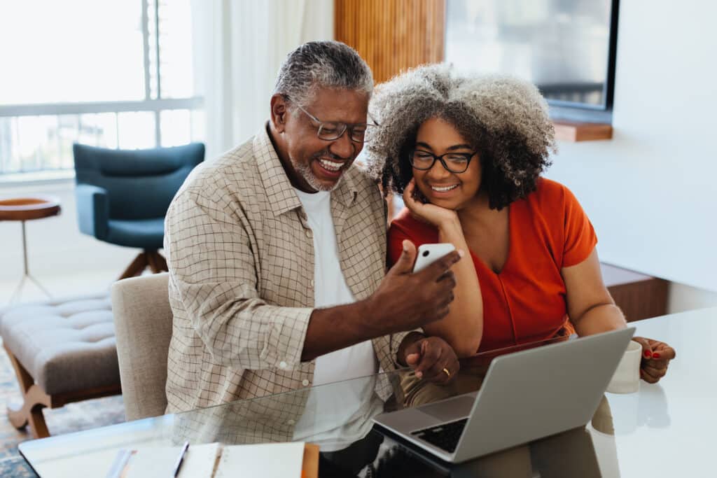The Rise of Tech Savvy Seniors | Frontier Senior Living